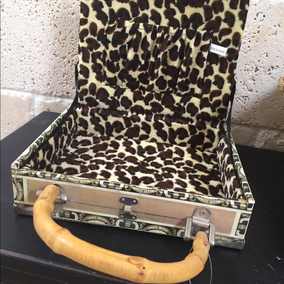Hot Topic | Bags | Awesome Cigar Box Purse | Poshmark